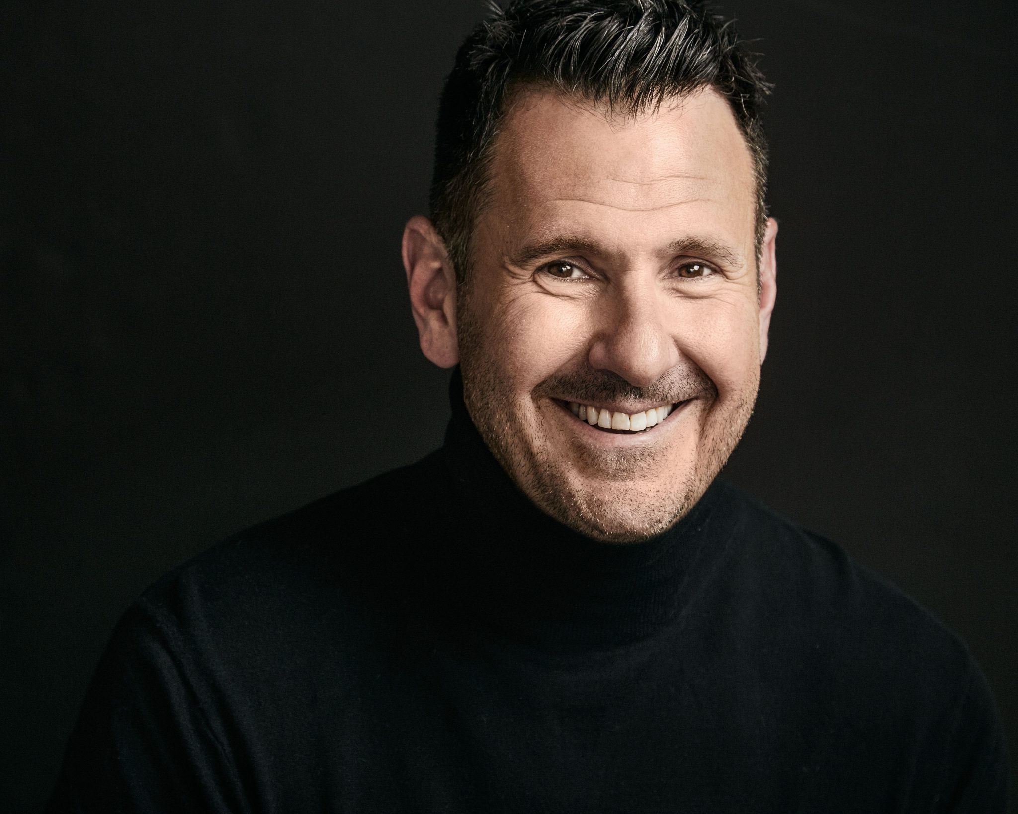Lee Lessack Reinvents Himself As Virtual Talk-Show Host