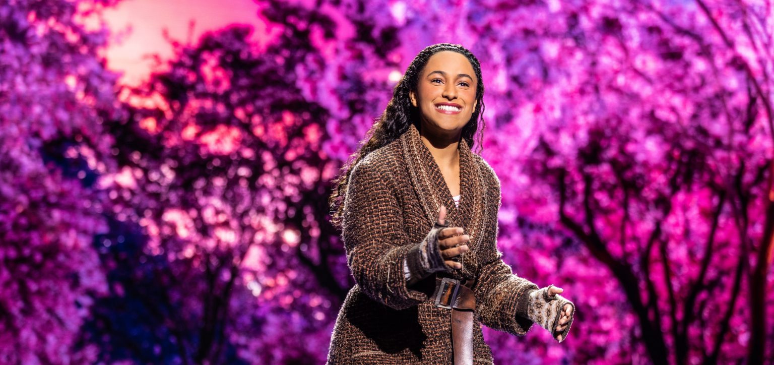 ‘Anastasia’ Transports and Uplifts in Splendor