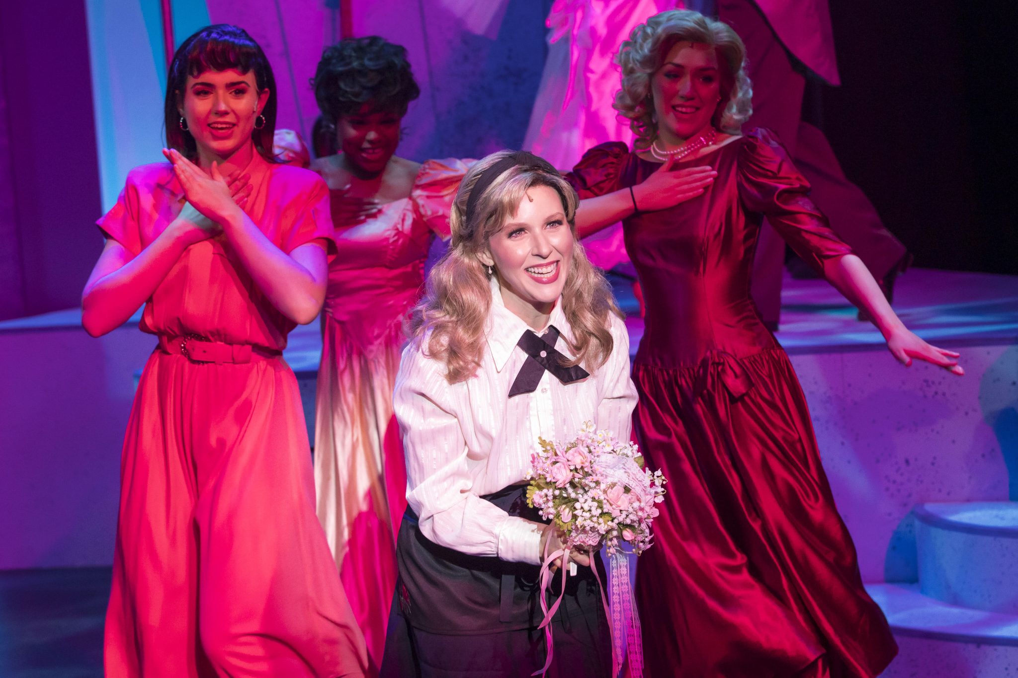 ‘The Wedding Singer’ Affectionately Recalls the 80s