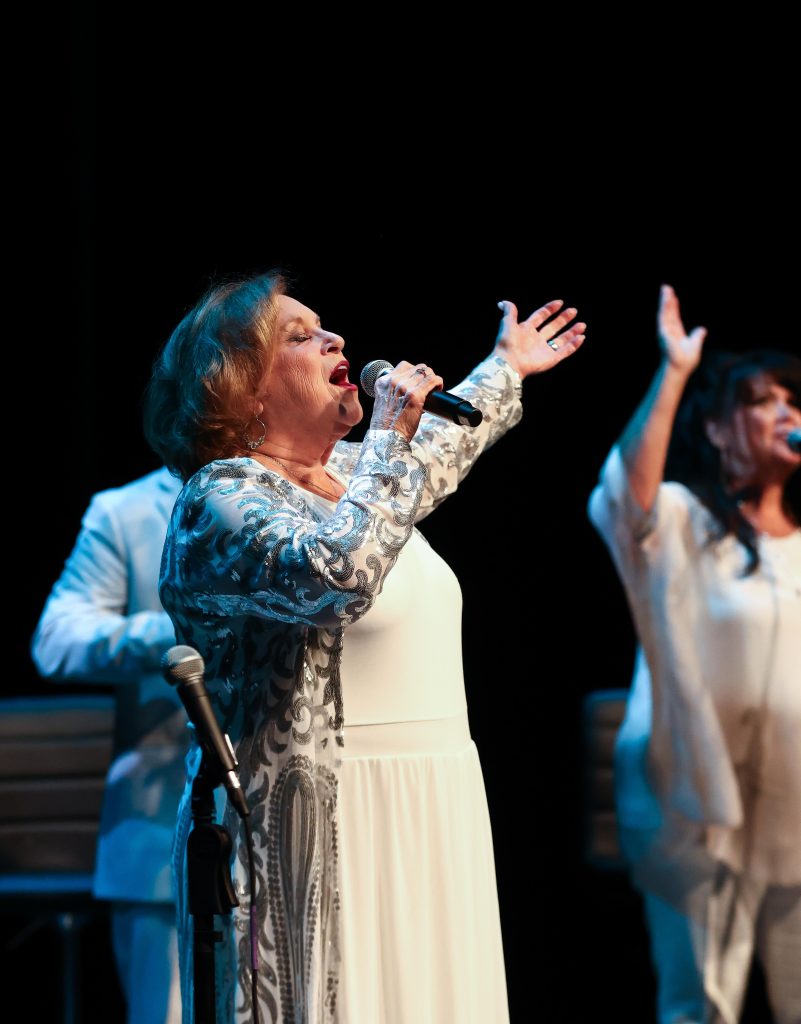 ‘Simply Sandi’ Is A Praise Worship Love In