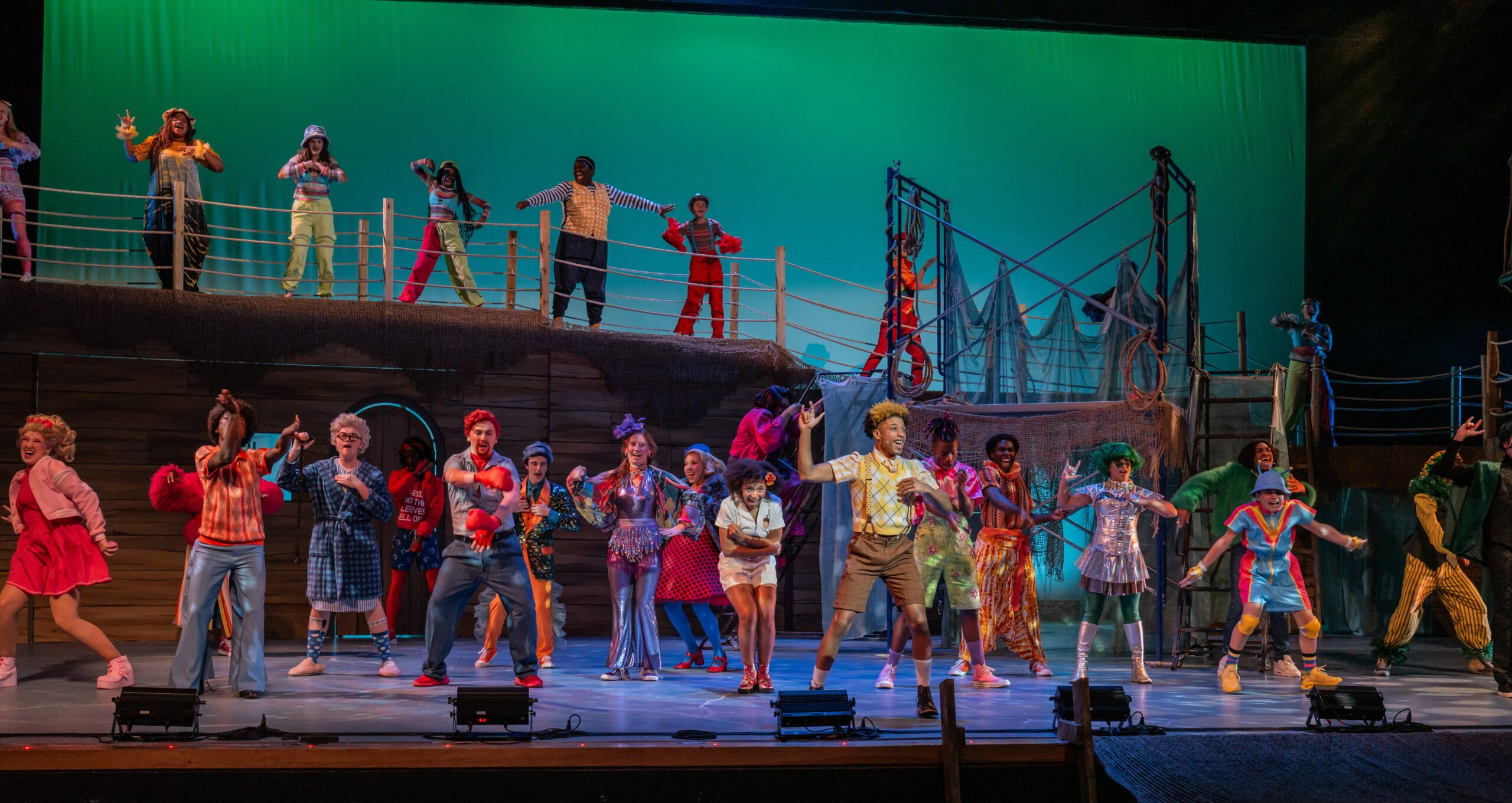 ‘SpongeBob Musical’ Cast Electrifies At The Schrott